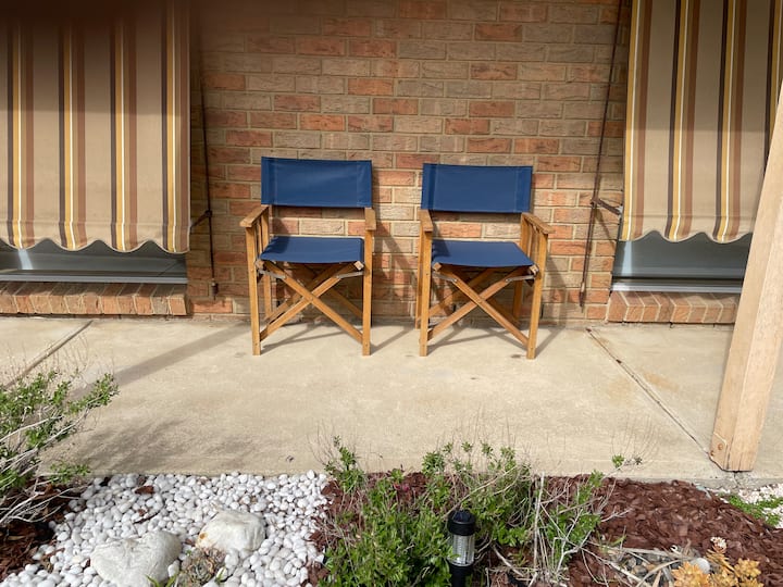 Chelsea 90s Beach Classic (250 Ms To Beach) - Mordialloc