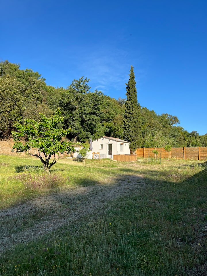 Maisonnette Atypique à La Campagne - Céret