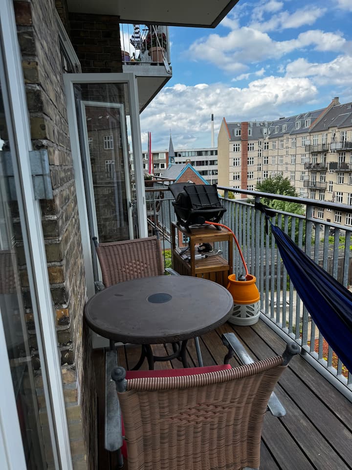 Lys Og Hyggelig Lejlighed Tæt Alt! - Kopenhagen