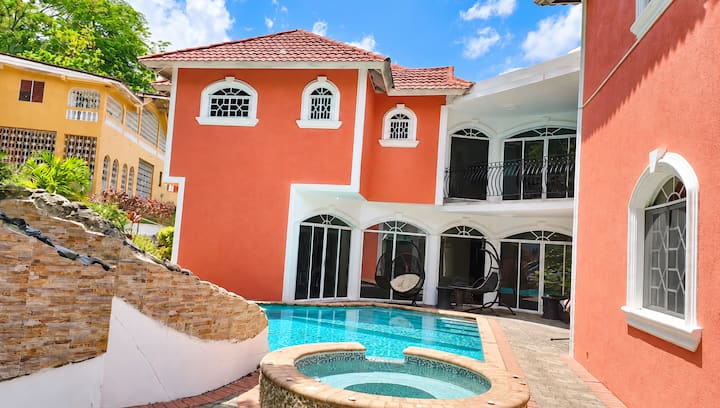 5 Bedroom Royal Stay - Jamaïque