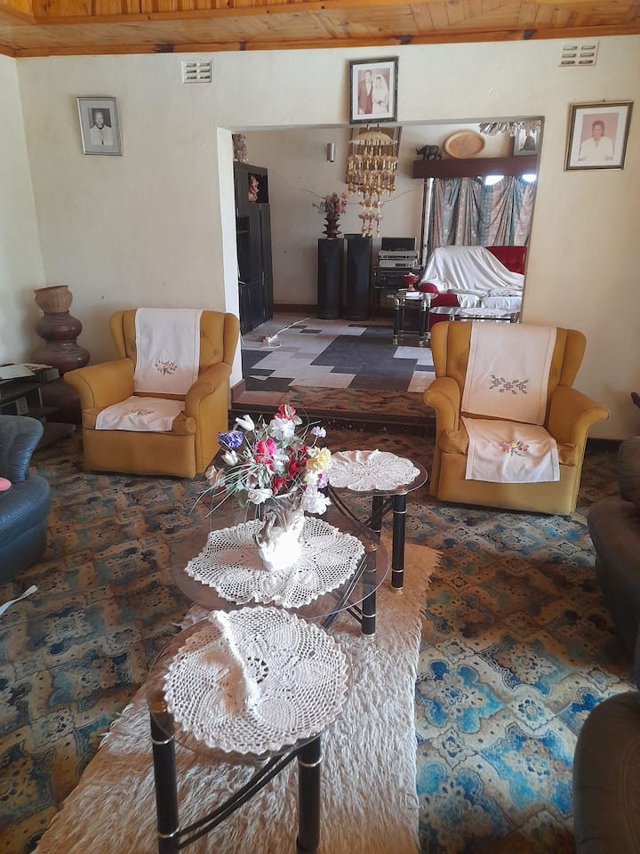 Morris & Ivy Airbnb - Lilongwe