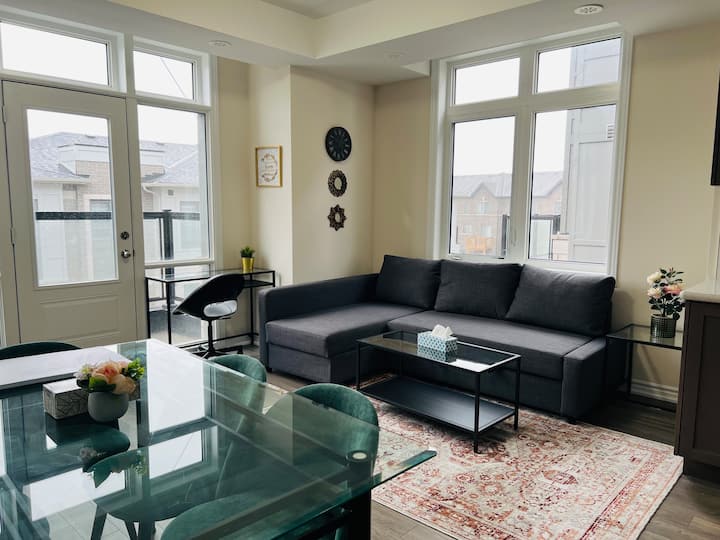 2-brand New Two Bedroom Townhouse - Brampton
