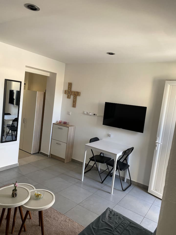 Jolie Perle - Saint-Priest