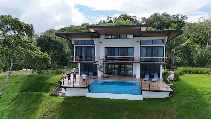 Casa Siempre Olas,  Fantastic Golfo Dulce Views - Costa Rica