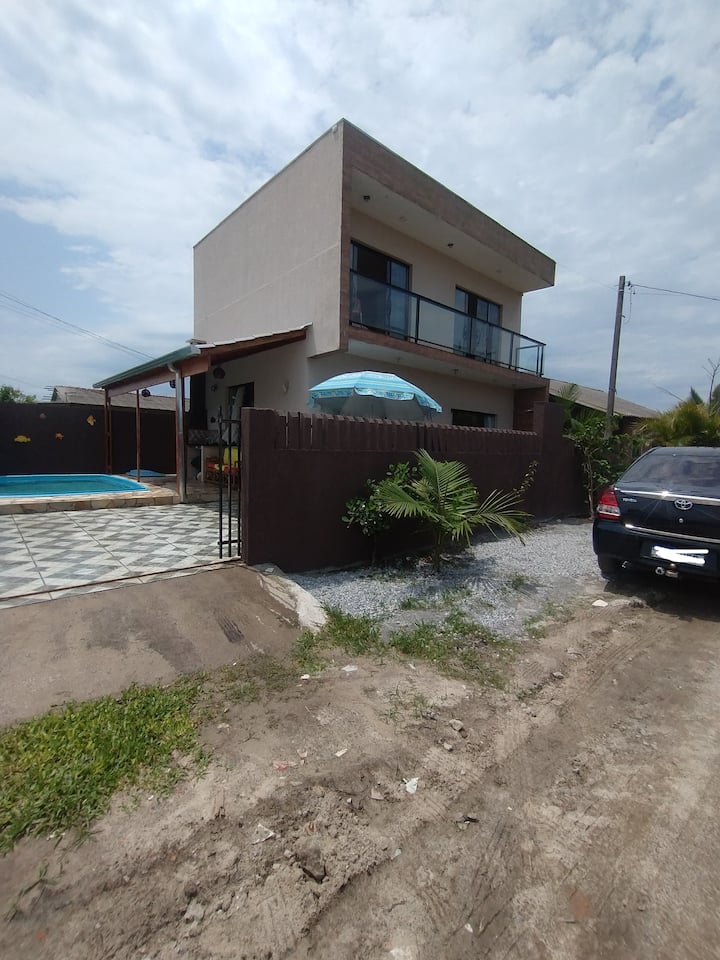 Casa Com Piscina Próximo à Praia - Matinhos