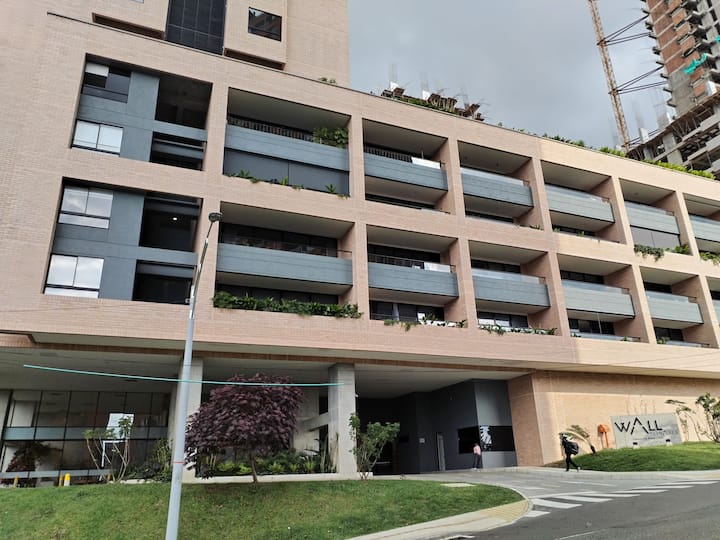 Apartaestudio Excelente Ubicación - Medellín