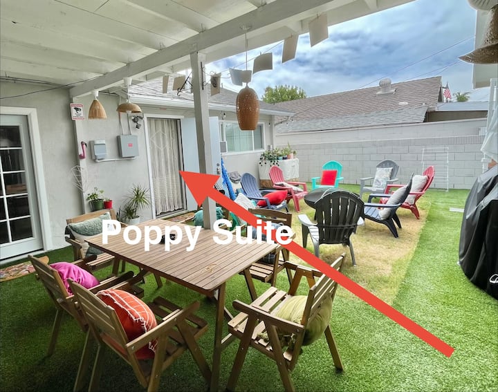 3-poppy- Mini Suite/private Entrance/5' The Beach - Huntington Beach, CA