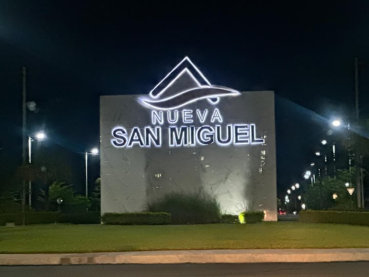 Casa Familiar Confortable - El Salvador