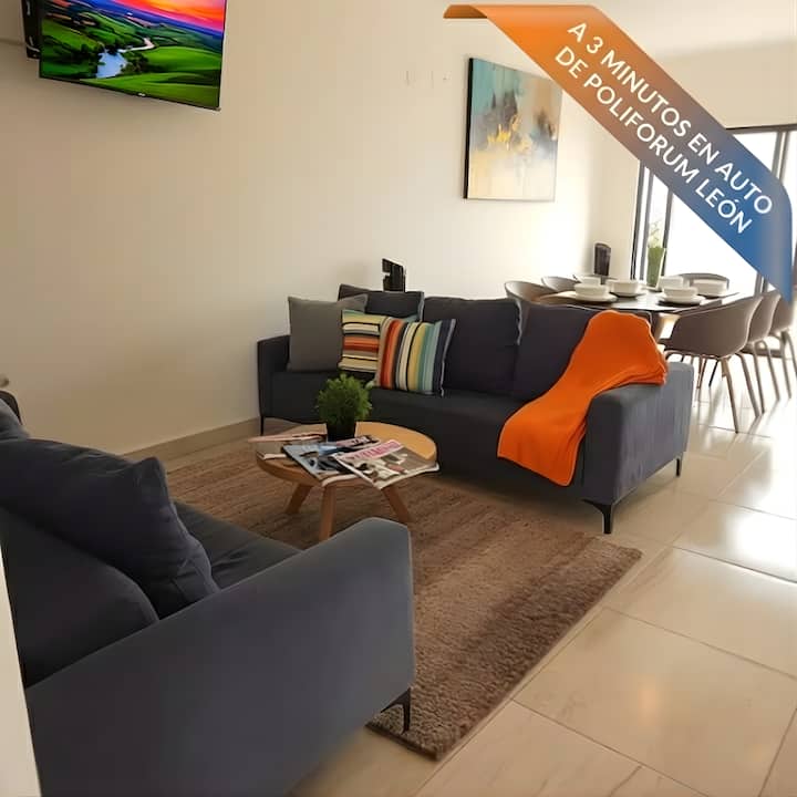 Casa-residencial Privado Cerca De Poliforum Cona/c - León