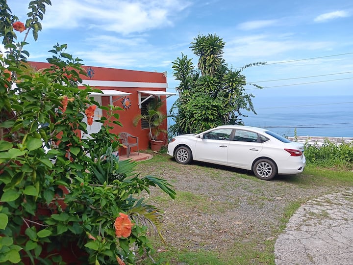 Breezy Beautiful Northside Cottage - Saint Thomas