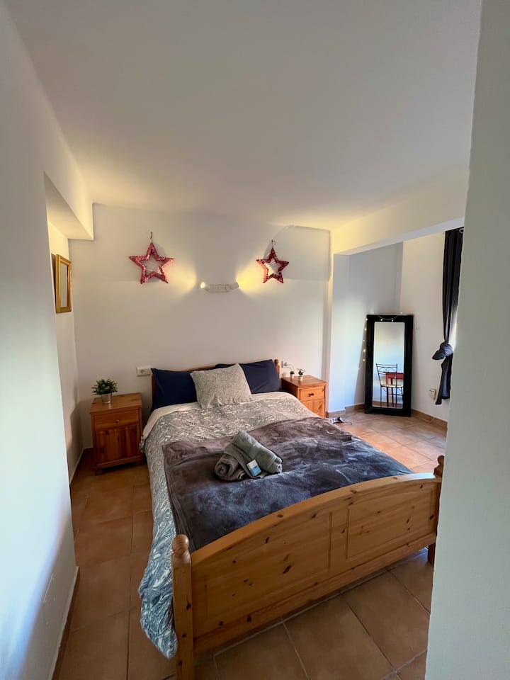 Habitación Doble Y Acogedora ( Baño Compartido ) - スペイン パルマ