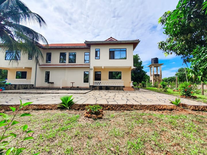 Liansi Luxury Villas - Diani Beach