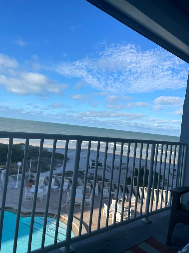 The Sandtastic! - Indian Shores, FL