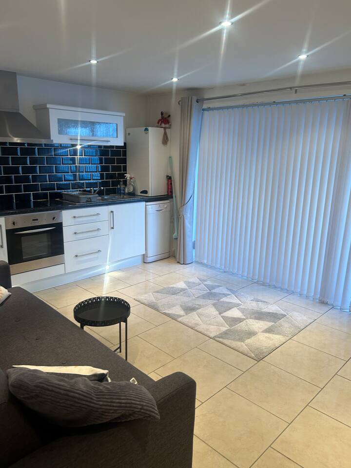 Small, Cosy, Bang In The Centre Of Portrush! - Portrush