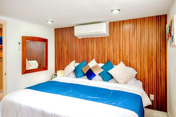 Romantic Zone Two Bedroom Newly Renovated Condo - Puerto Vallarta