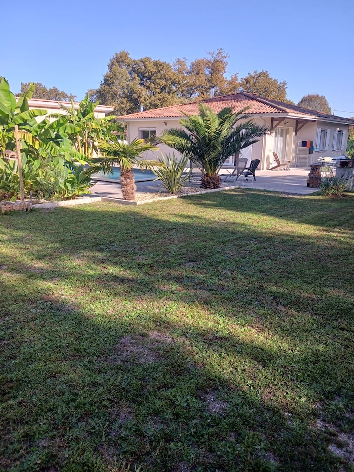 Maison De Campagne Idéale Pour Se Ressourcer. - Belin-Béliet