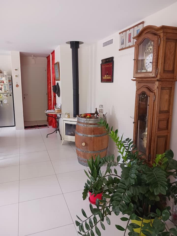 Maison De Campagne Idéale Pour Se Ressourcer. - Hostens