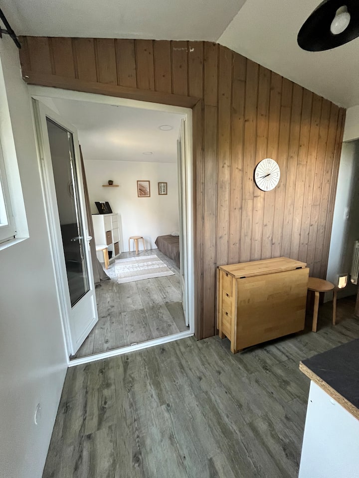 Bienvenue Au Chalet Au Sein De L’écurie - Aube