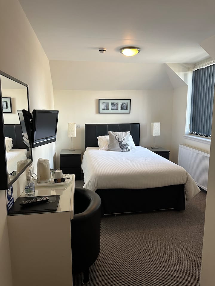 Single Ensuite 2 - Aberdeen