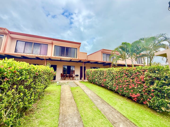 Jaco Park House/community Gate - Costa Rica