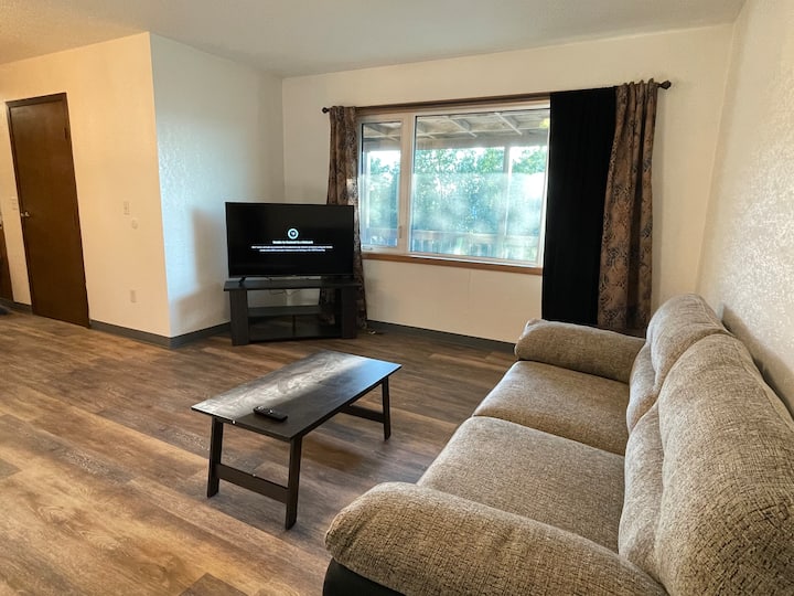 Cozy 2 Bedroom - Bethel, AK
