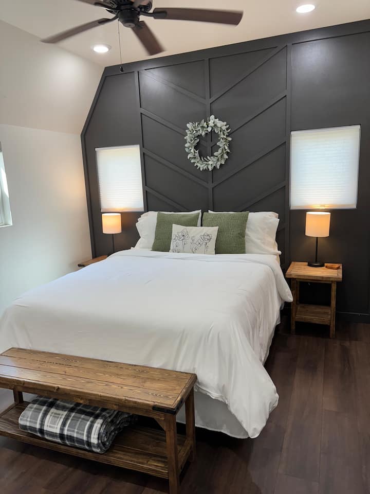 Cozy, Tiny Home In Woods - Misisipi