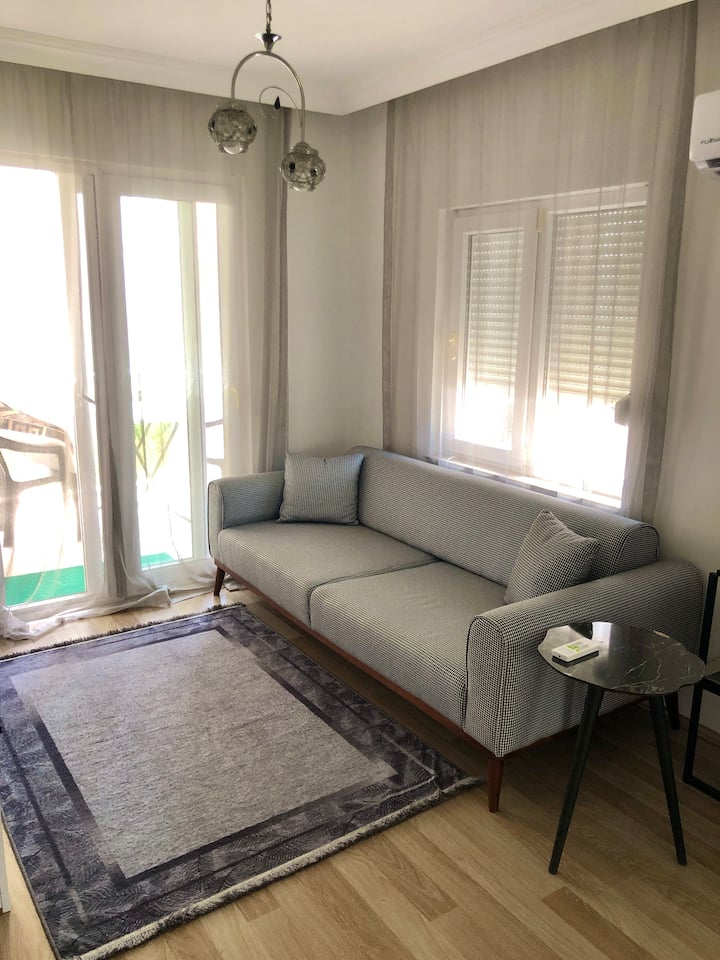 Denize Yakın Huzurlu Daire - Antalya