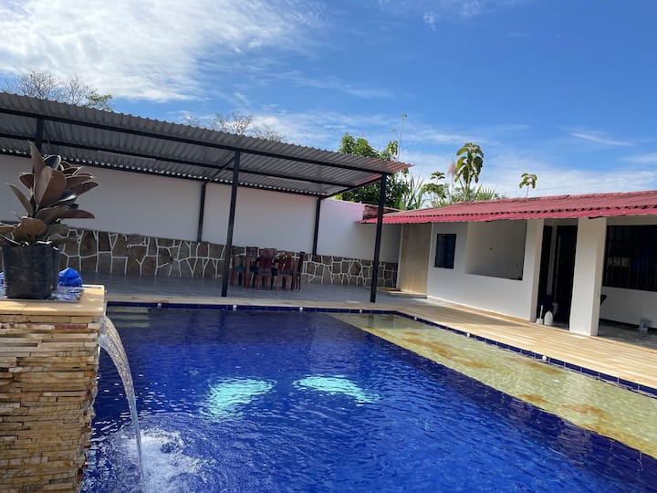 Hermosa Casa Quinta Getsemani Chinauta - Fusagasugá
