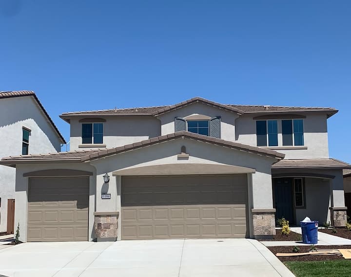 New In-law In Safe Neighborhood (760 Sf) - Roseville, CA