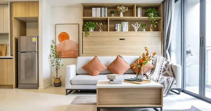 [Songkran Festival Special Offer] 1 Bedroom 1 Bathroom / Free Netflix, Pool, Gym & Free Airport Pick-up/drop-off, Bangkok City Center, Bts Phrom Phong - Bangkok