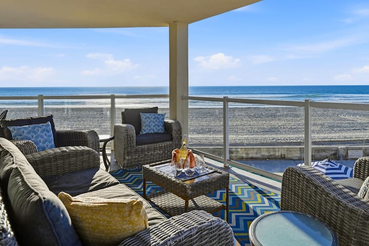 Rockaway Oceanfront 2 | Lg Terrace- 4br - San Diego, CA