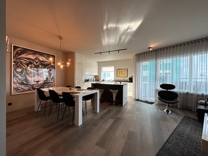 Nice Apartment, Well Located - Reykjavik