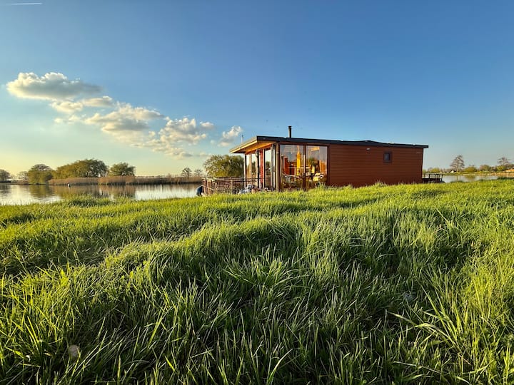 Unieke Woonark Myra - Slapen Op Het Water - Weesp