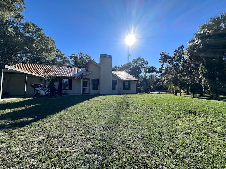 Quiet Home In Crystal River - Crystal River, FL