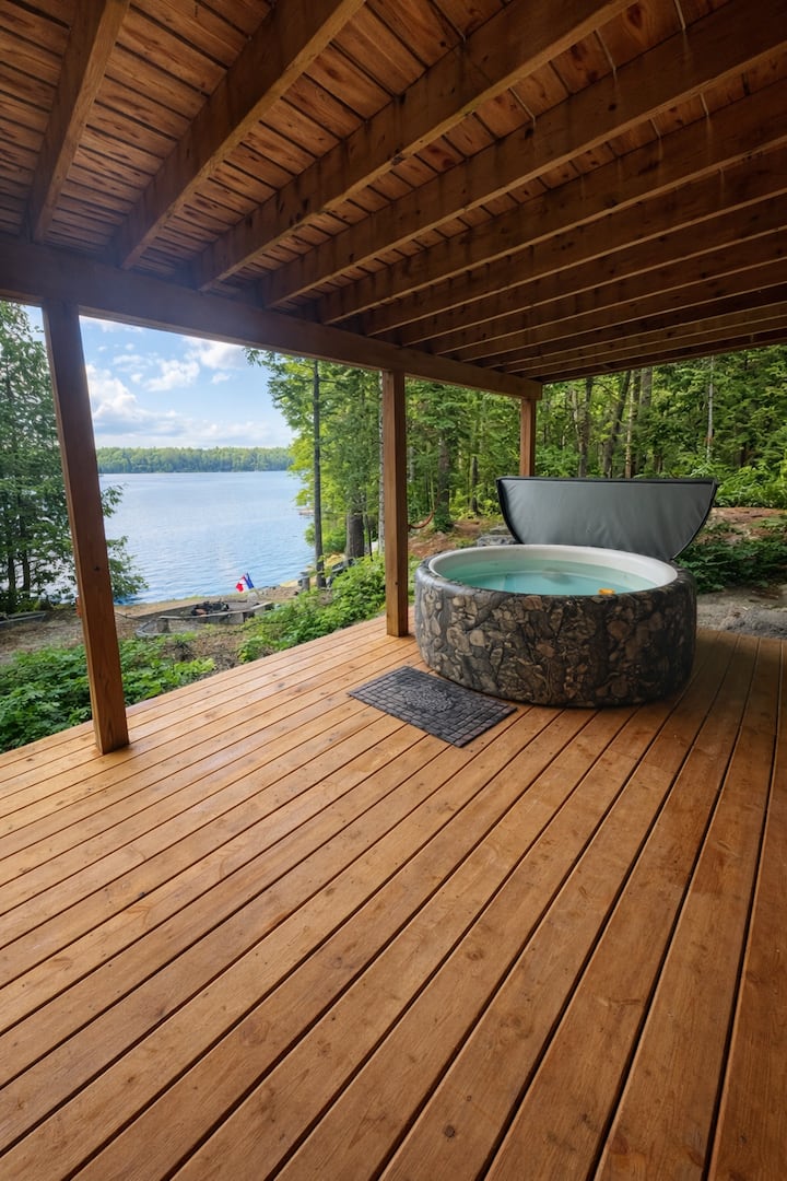 Crego Cove: Private Lakeside Retreat - Kawartha Lakes