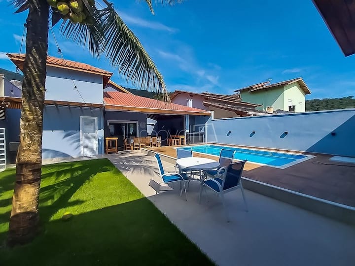 Casa Manjuba, 389 - Caraguatatuba