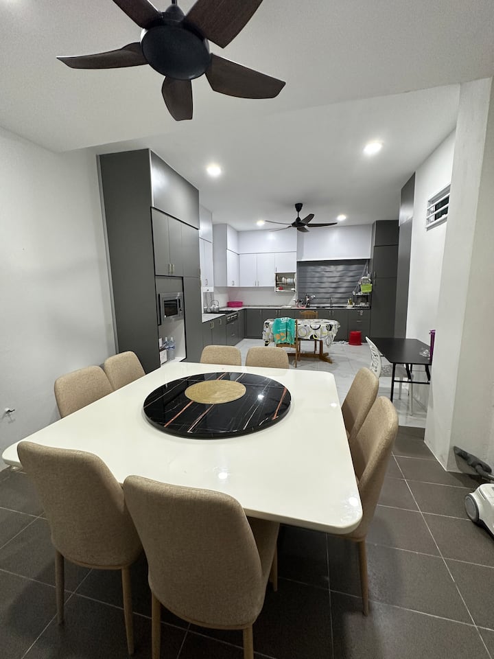 Homestay Ad Casa Mutiara - Kuching