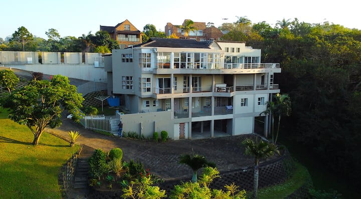 20 Person Ɩ  8 Bedroom  Ɩ Seaview Ɩ Ramsgate Kzn - Ramsgate