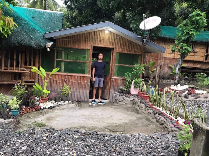 Elnora’s Beach Hut - Lobo