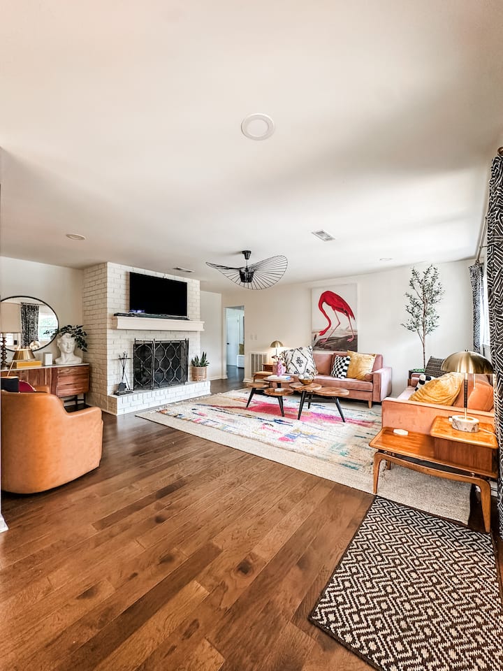 Bama's Best Tailgate Home - Tuscaloosa, AL