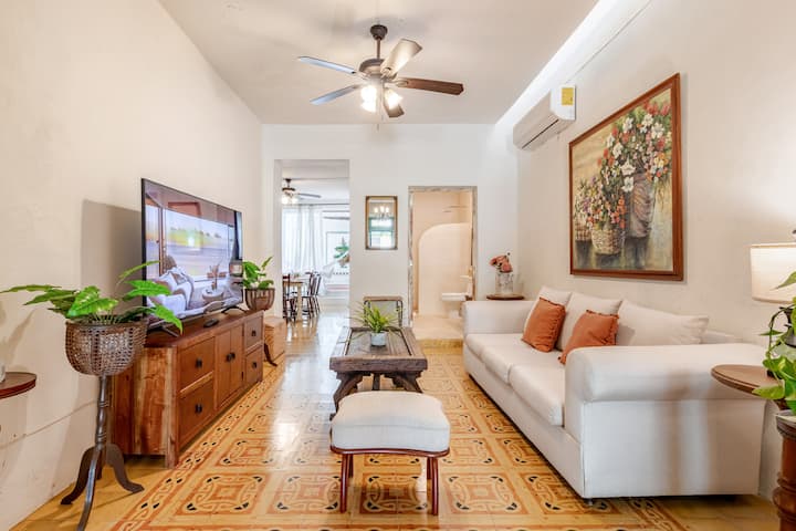 Casa Fiori - Private Pool  2 King Beds  Parking - Yucatan
