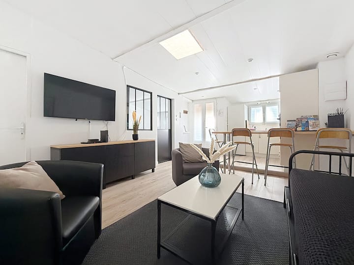 L'espérance - T2 Avec Terrasse Et Parking Privé - Givors