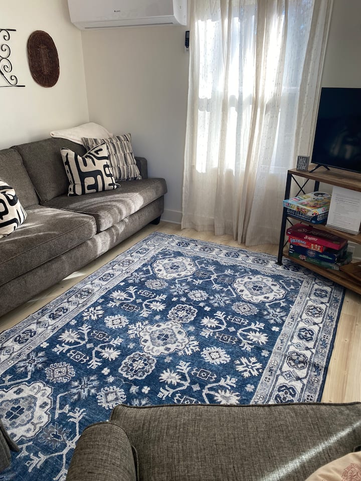 King Cottage #1 Stay Near Hwys 72&45. Top-rated! - Corinth, MS