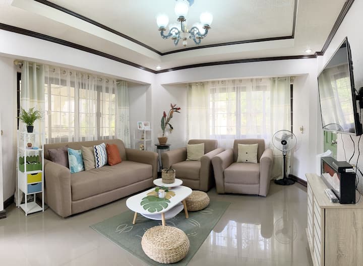 Casa Familia Tagaytay - Tagaytay