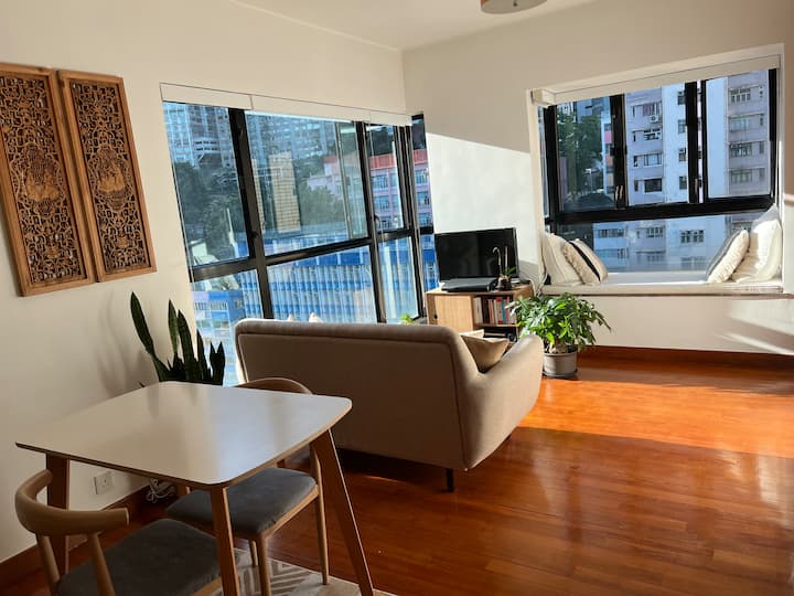 Sunny And Cosy Flat Downtown - Central