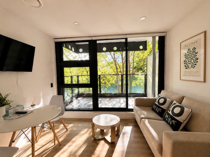 Stylish Cbd Apt | Green Outlook + Pool, Gym &Sauna - Auckland