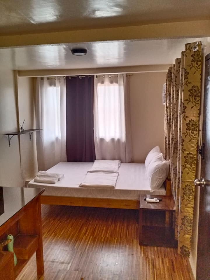 Z&j Transient Pad, Minimalist, Aesthetic - Butuan City