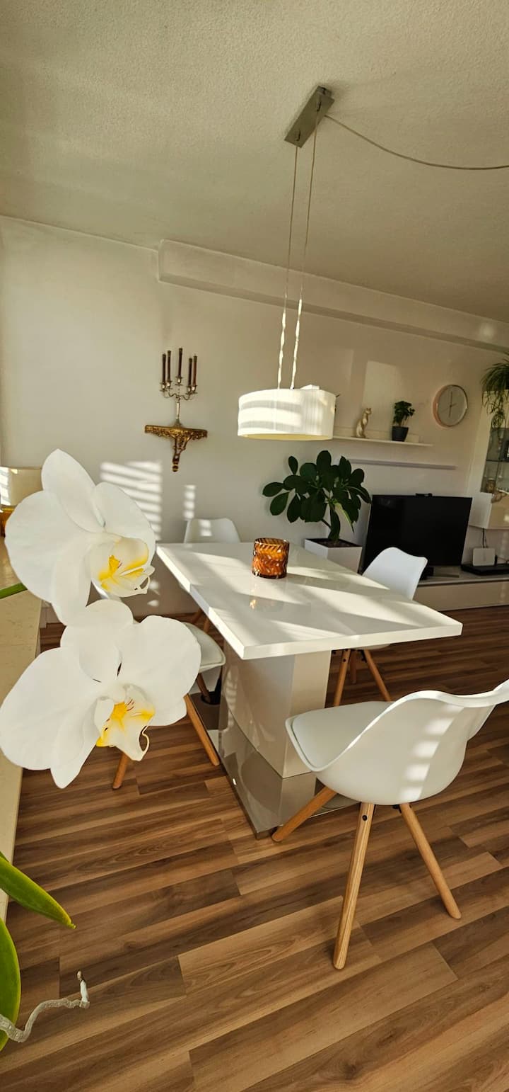 2.5 Zimmer-wohnung Mit Seesicht - Radolfzell