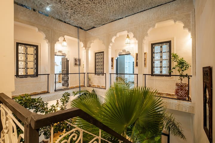 Dar Des Sables -Riad Privée-piscine En Terrasse - Marocco