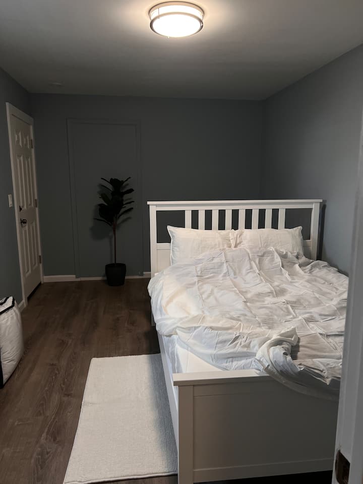 Room With Private Bathroom 40jfk - Deer Park, NY